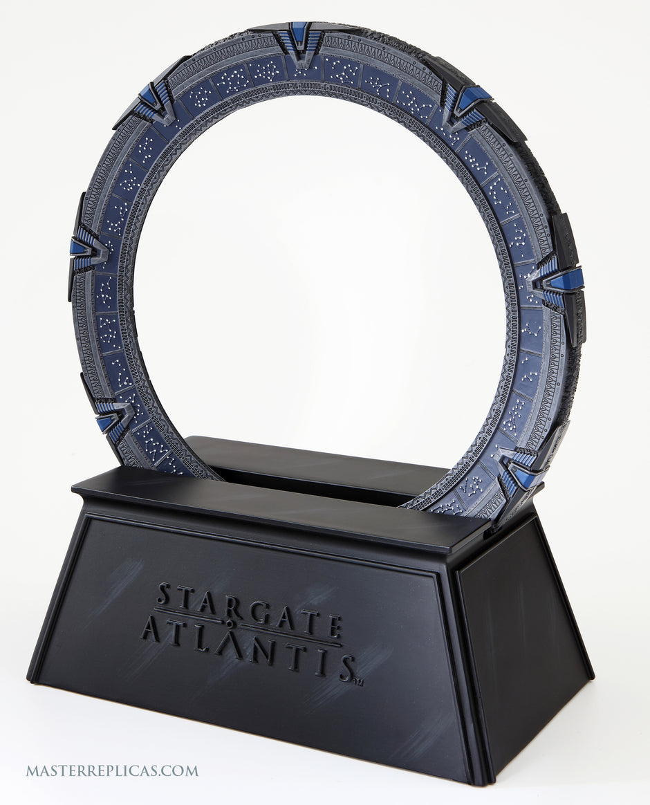Master Replicas: Collectibles, figures and prop replicas
