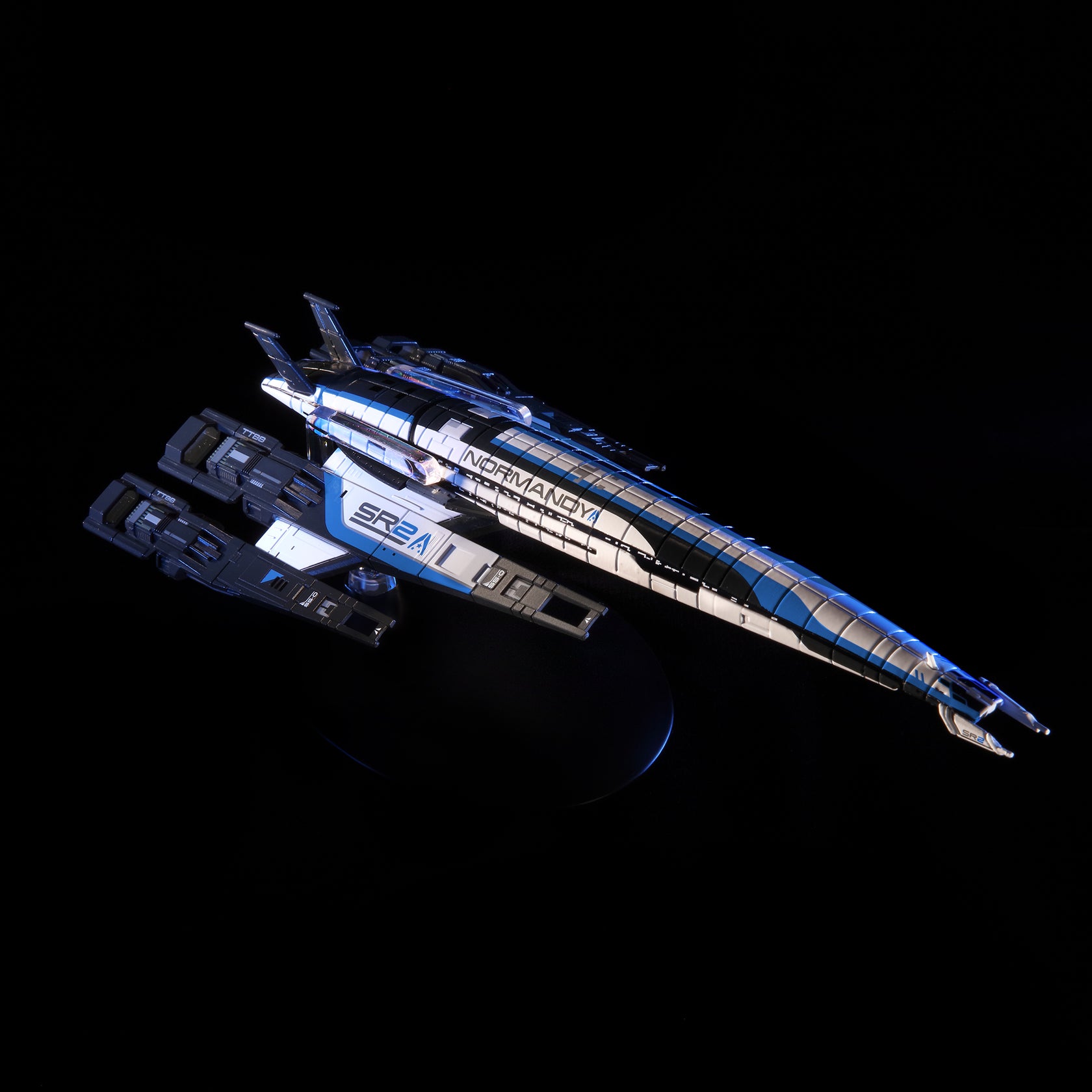 Mass Effect The Normandy SR-2– Master Replicas