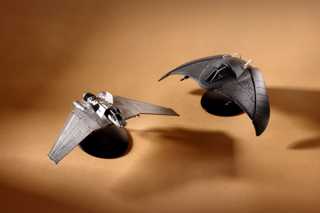 Master Replicas: Collectibles, figures and prop replicas