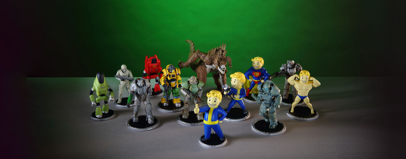 Master Replicas: Collectibles, figures and prop replicas