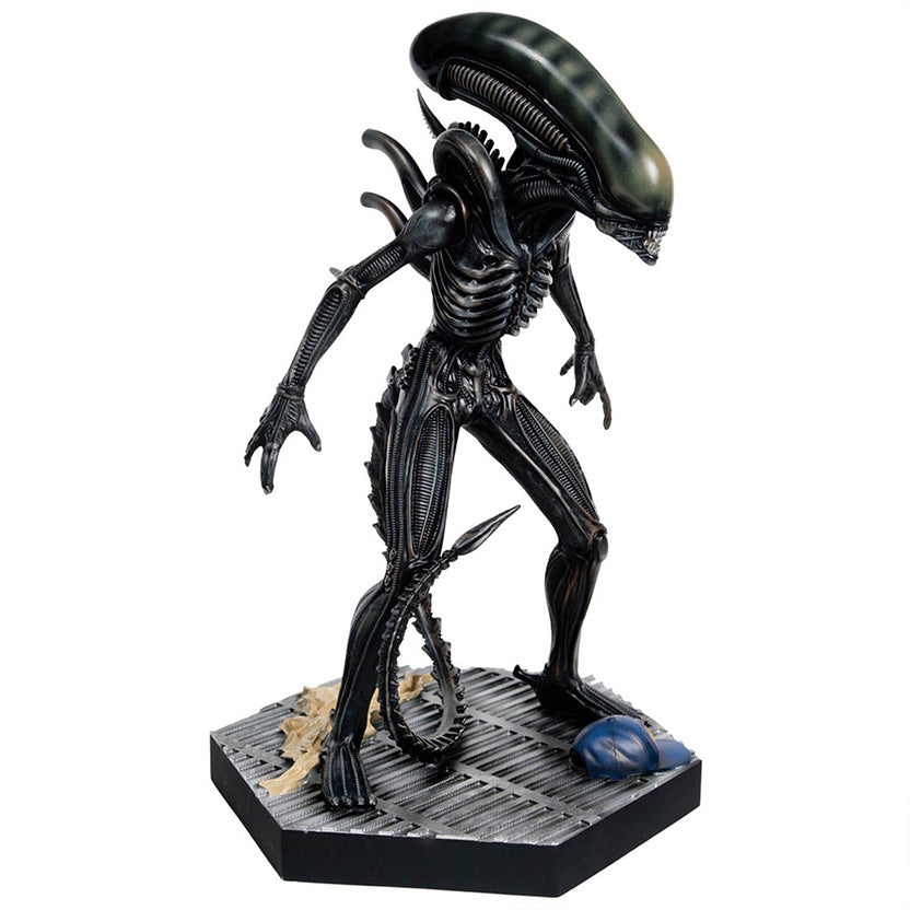 ALIEN Mega Xenomorph – Master Replicas